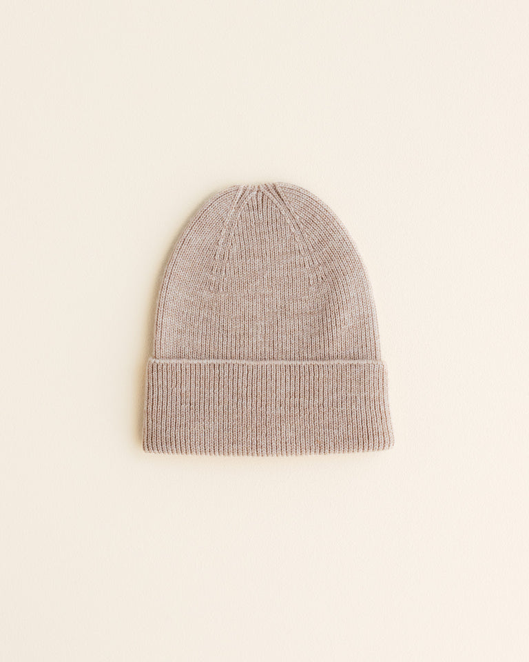 BEANIE newborn sand – Hvid